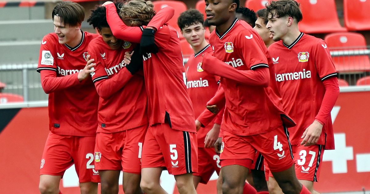 Bayer 04 Leverkusen: Luca Wehner erleidet Horror-Verletzung ...