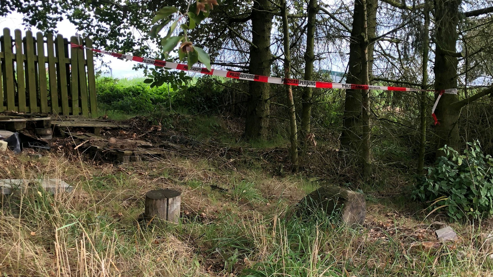 Bad Emstal: Obduktion ergibt, 14-Jährige wurde Opfer einer Gewalttat ... Bad Emstal: Obduktion ergibt, 14-Jährige wurde Opfer einer Gewalttat ...
