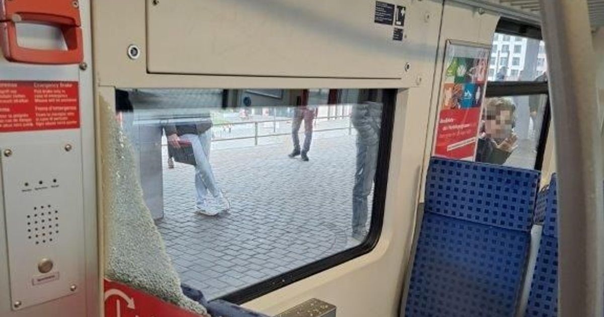 Köln: 33-Jähriger randaliert in S-Bahn und schlägt Scheiben ein ...