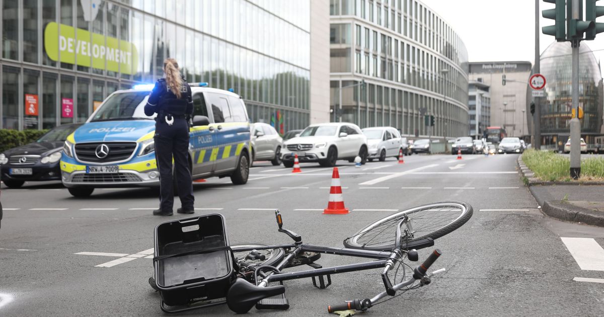 Unfall in Köln: Lkw erfasst Radfahrer in der Innenstadt | Kölner Stadt ...