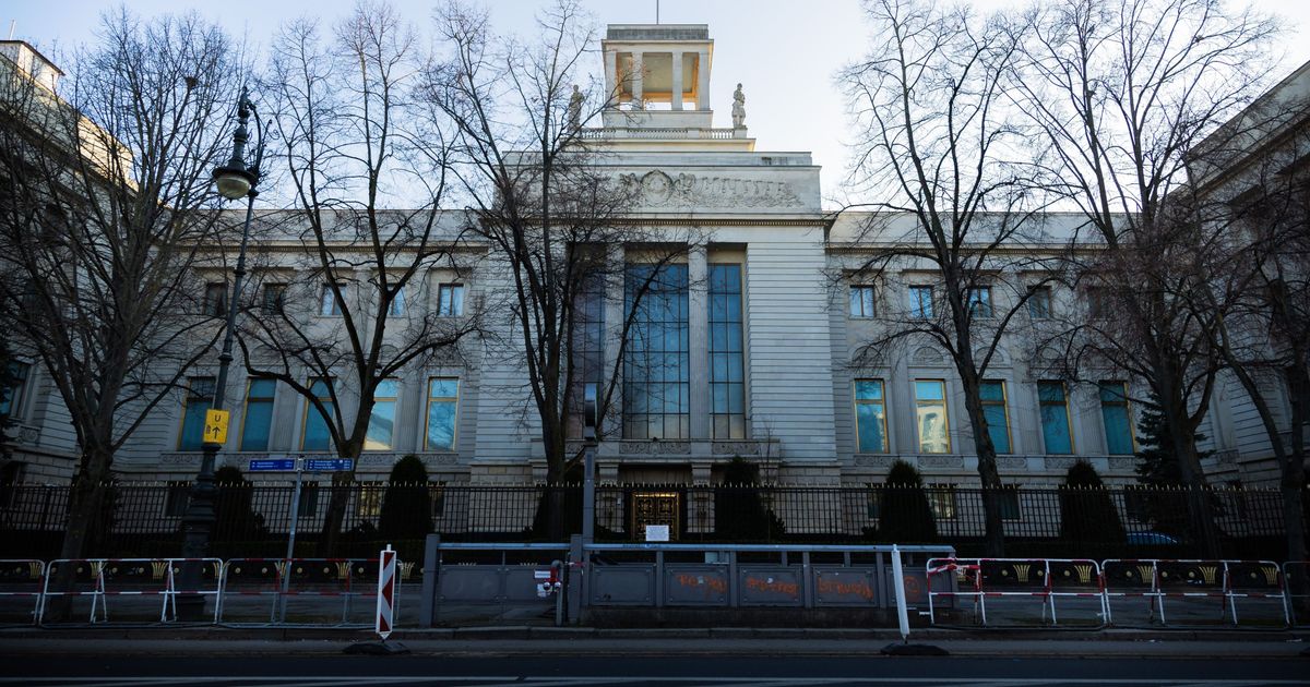 Spionage für Russland: Berlin weist Militärattaché der Botschaft aus ...