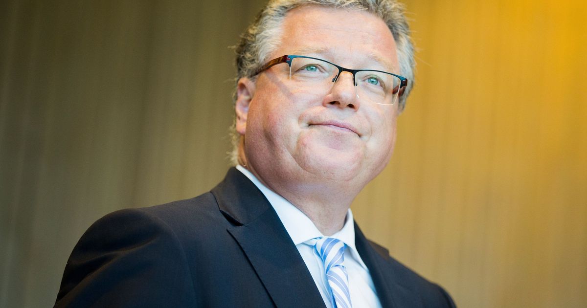 Köln: Breustedt soll für Burmester Mehrheiten beschaffen | Kölner Stadt ...