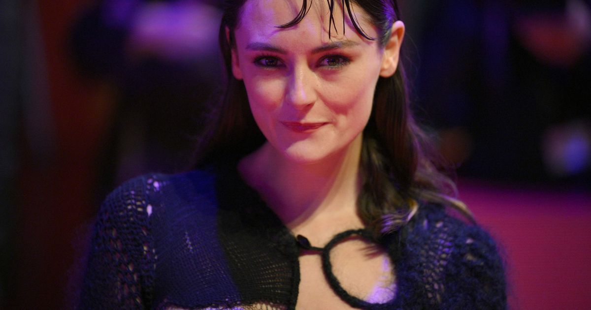 Berlinale 2026: Lea van Acken sorgt mit Kleid für Aufsehen | Kölner ...