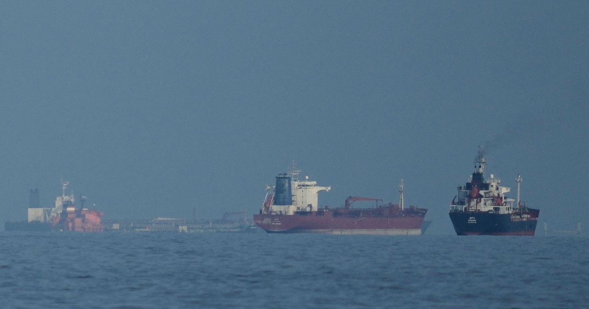 Rhein-Erft: Kerpener „Pirat“ hält für Reeder Weltlage im Blick | Kölner ...
