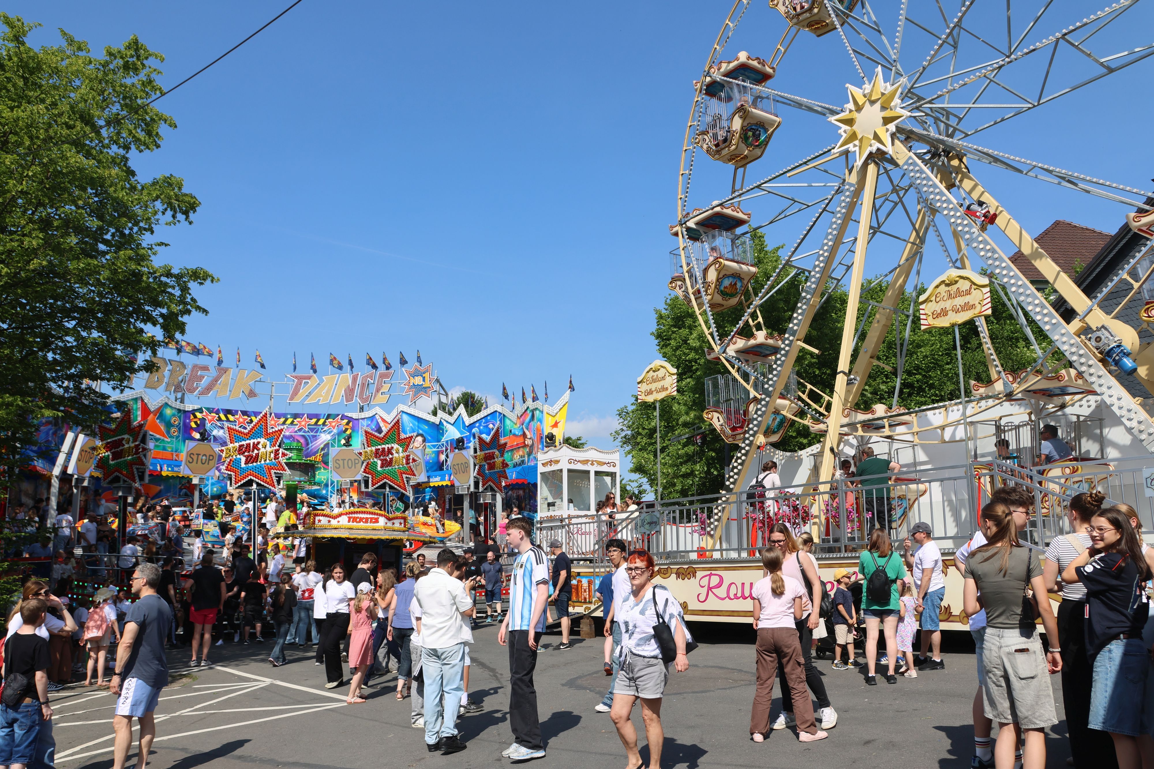 Waldbröler Stadtfest „Zeichen für Zusammenhalt und Optimismus“ | Kölner ...