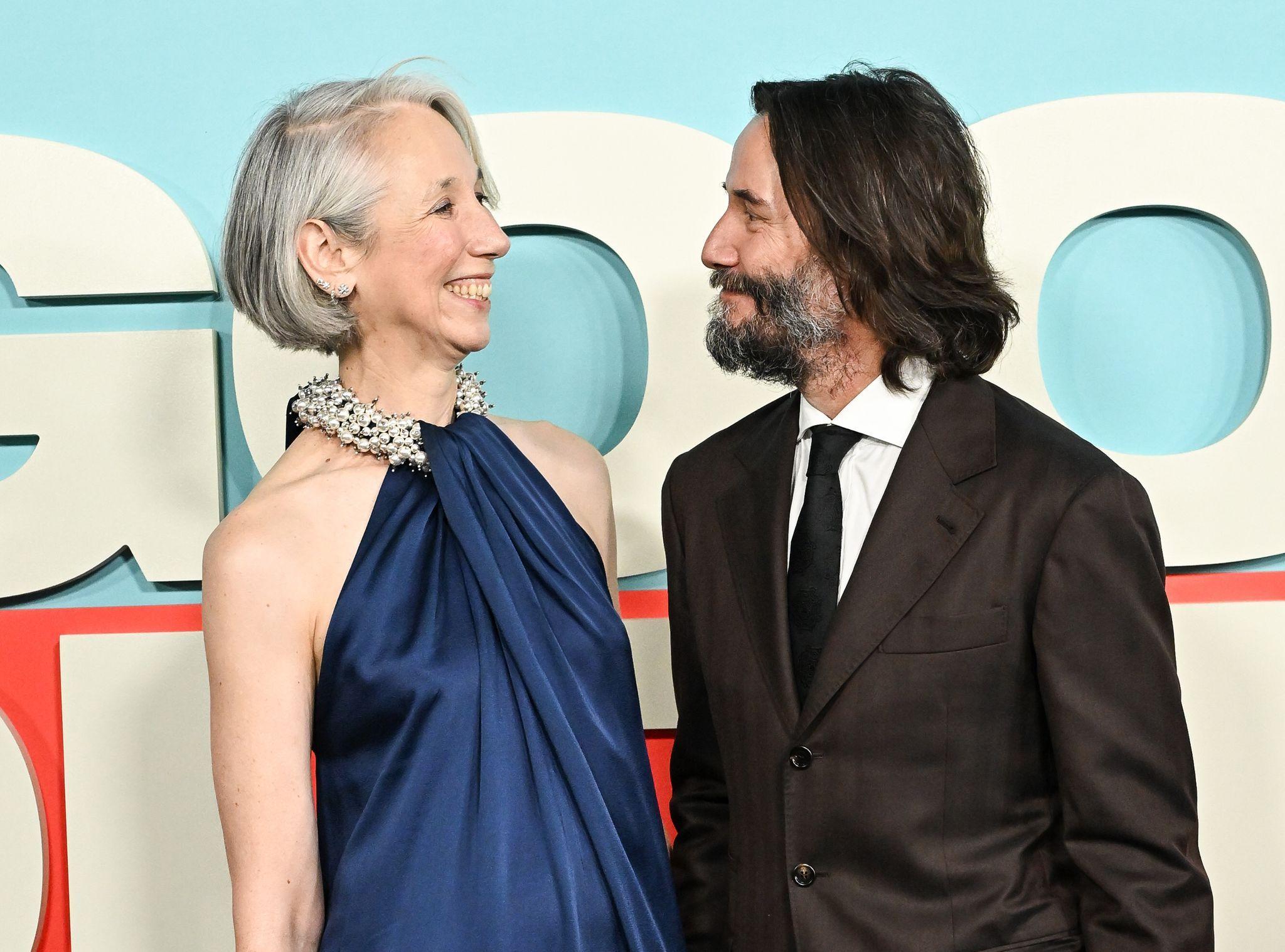 Keanu Reeves' Freundin Alexandra Grant: Ihre Gemälde werden fröhlicher ...