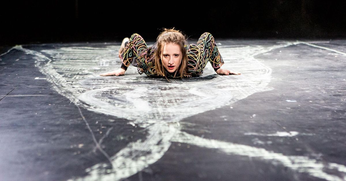 Premiere im Schauspiel Köln: Kristin Steffen brilliert als depressive ...