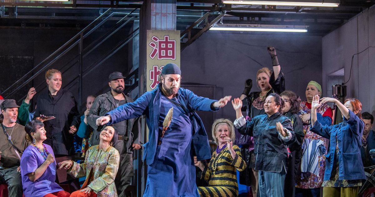 Oper Bonn: „Li-Tai-Pe“ bietet triviale Exotik zu brillanter Musik ...